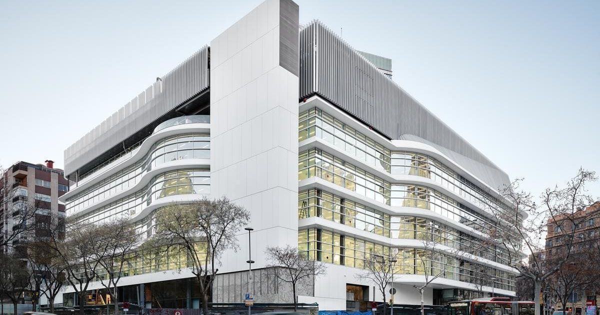 Así es Aura, el edificio de oficinas construido en el antiguo Corte ...