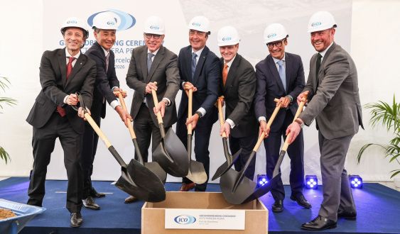 ICO impulsa una nueva terminal de vehículos en el Port de Barcelona