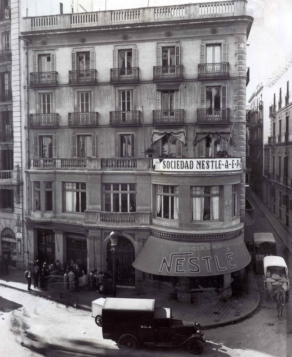 Cien años de compromiso de Nestlé con Barcelona - TheNBP