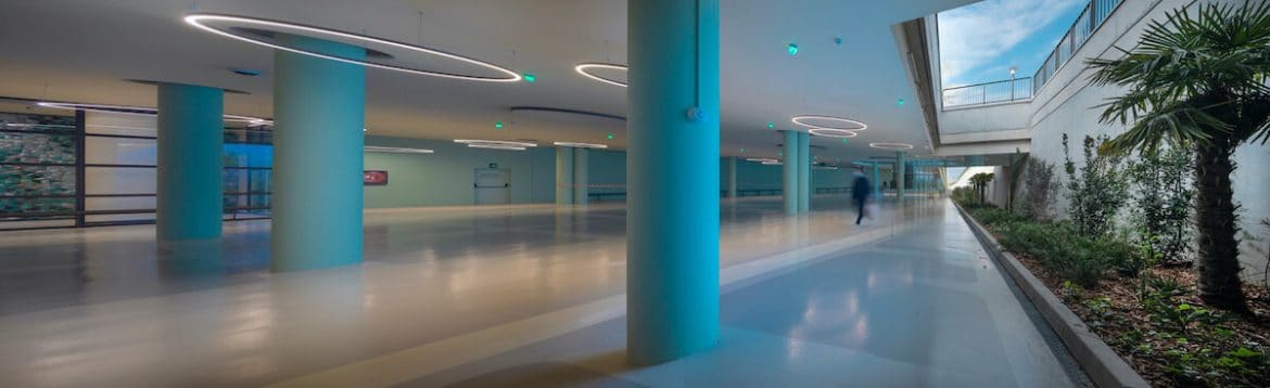 La Roca Village gana más tiendas y una incubadora de marcas emergentes