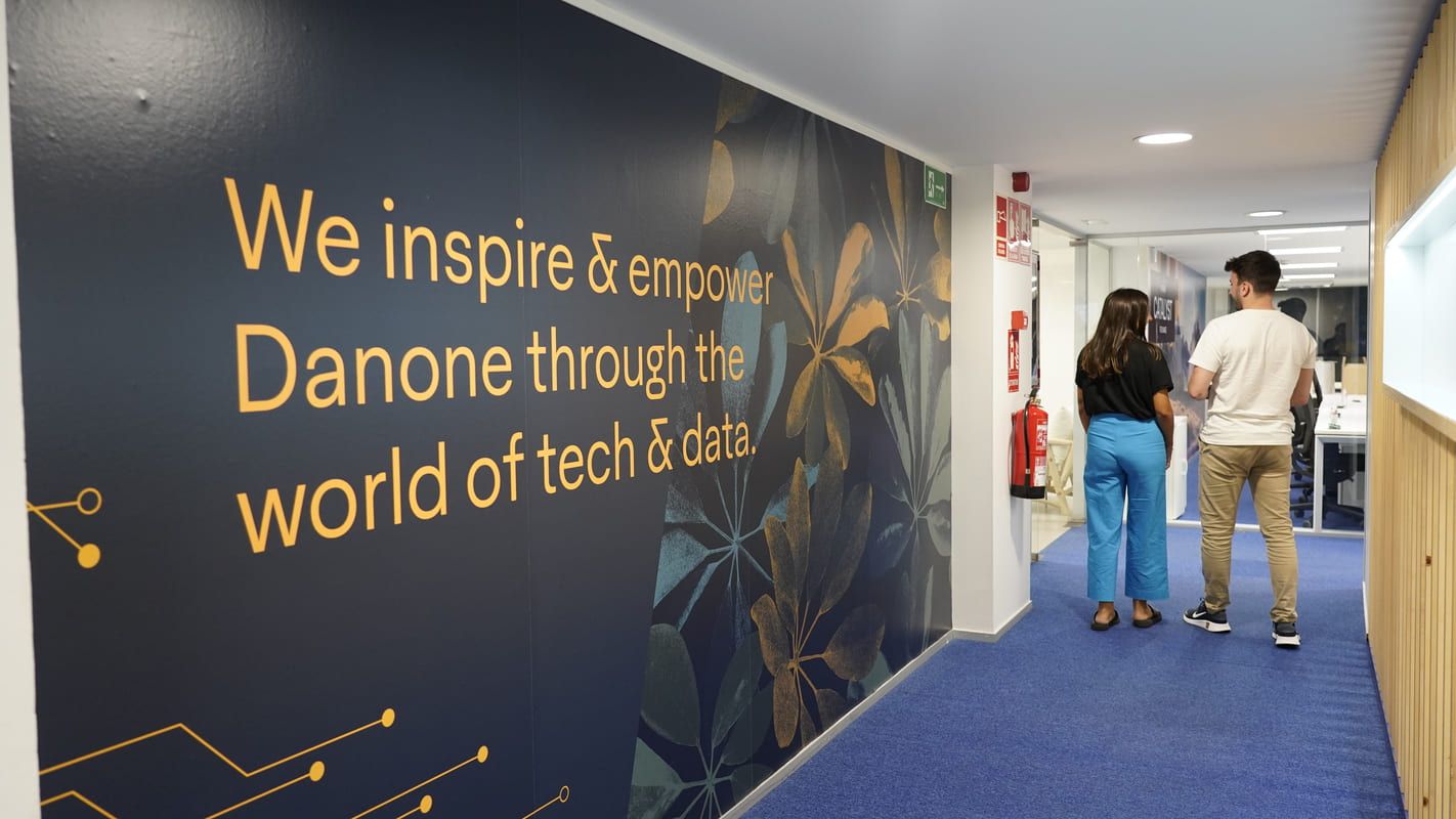 Danone instala un 'hub' tecnológico y de análisis de datos en Barcelona