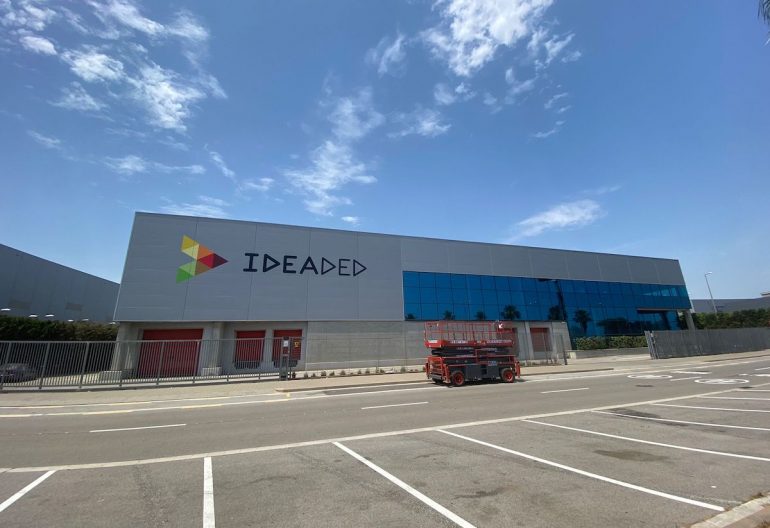 Ideaded sitúa en Viladecans la sala blanca de chips más grande del sur ...