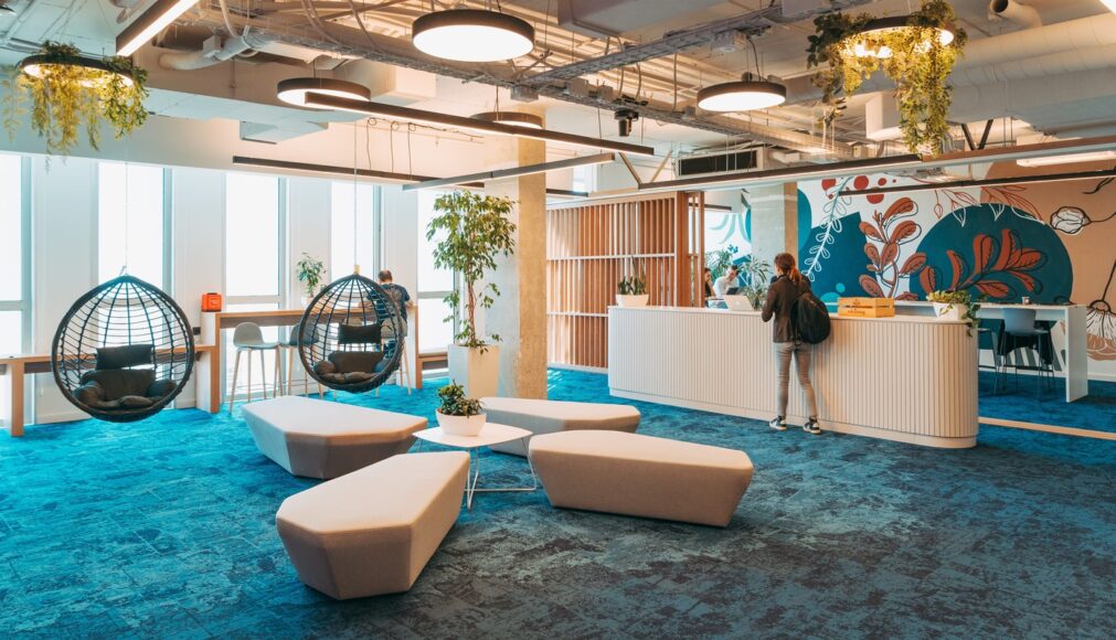 Sanofi estrena una nueva sede central en Barcelona con 800 trabajadores