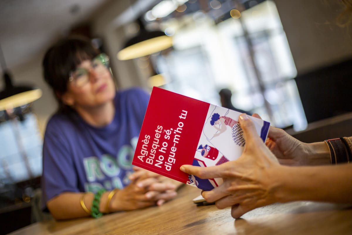 Agnès Busquets: “Les mentides poden ser una arma de destrucció massiva”