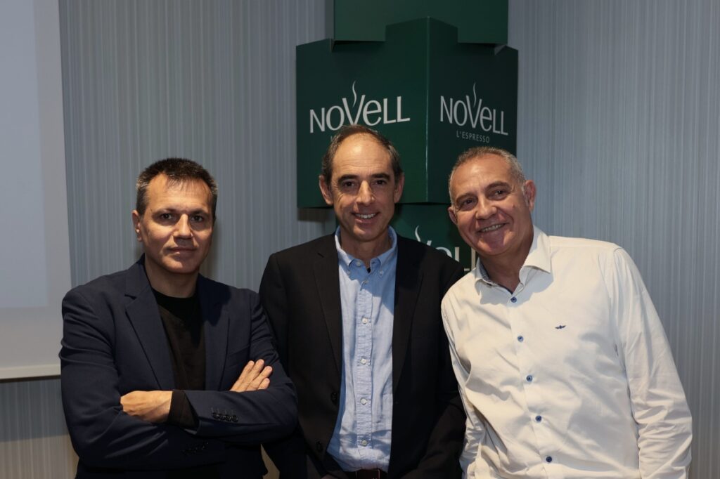 Cafès Novell se lanza a la alta restauración