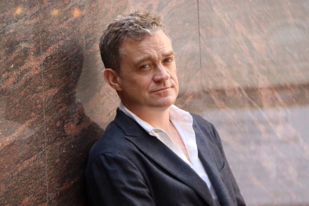 Patrick Radden Keefe llega a Barcelona buscando esa conversación que le ...